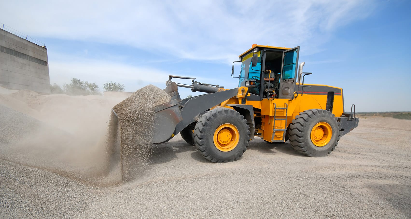 front-end-loader-banner - Texas Refinery Corp
